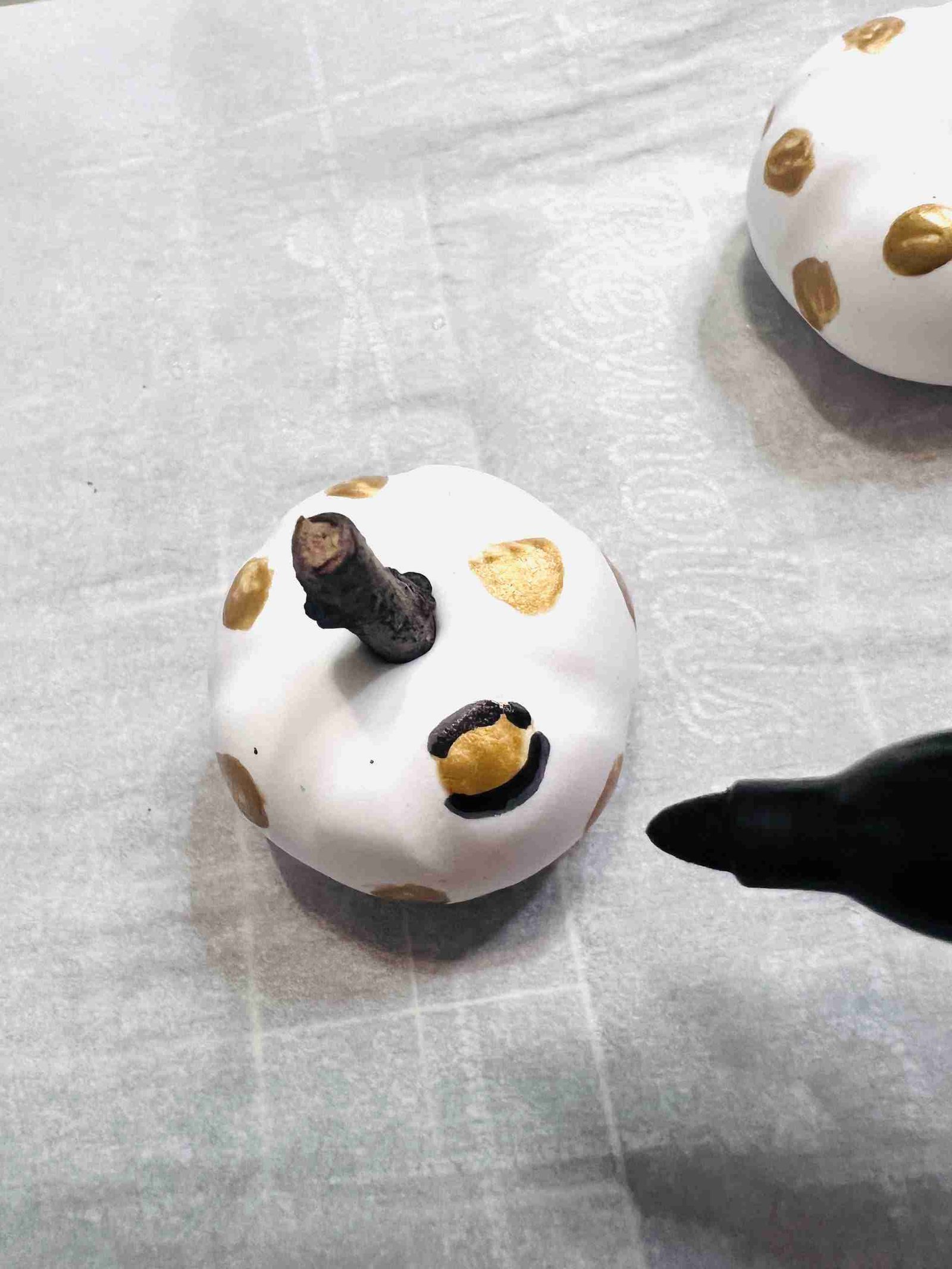 DIY Fall Mini Pumpkins with Easy Leopard Print - Word & Home