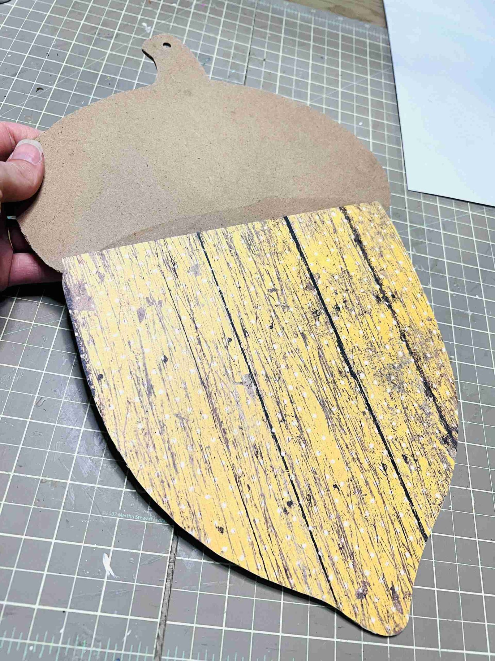 Easy Dollar Tree Fall Acorn Sign - Word & Home