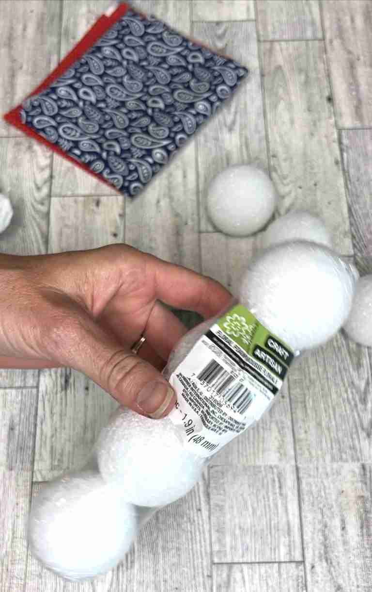 Easy DIY Rag Balls - Word & Home - Word & Home