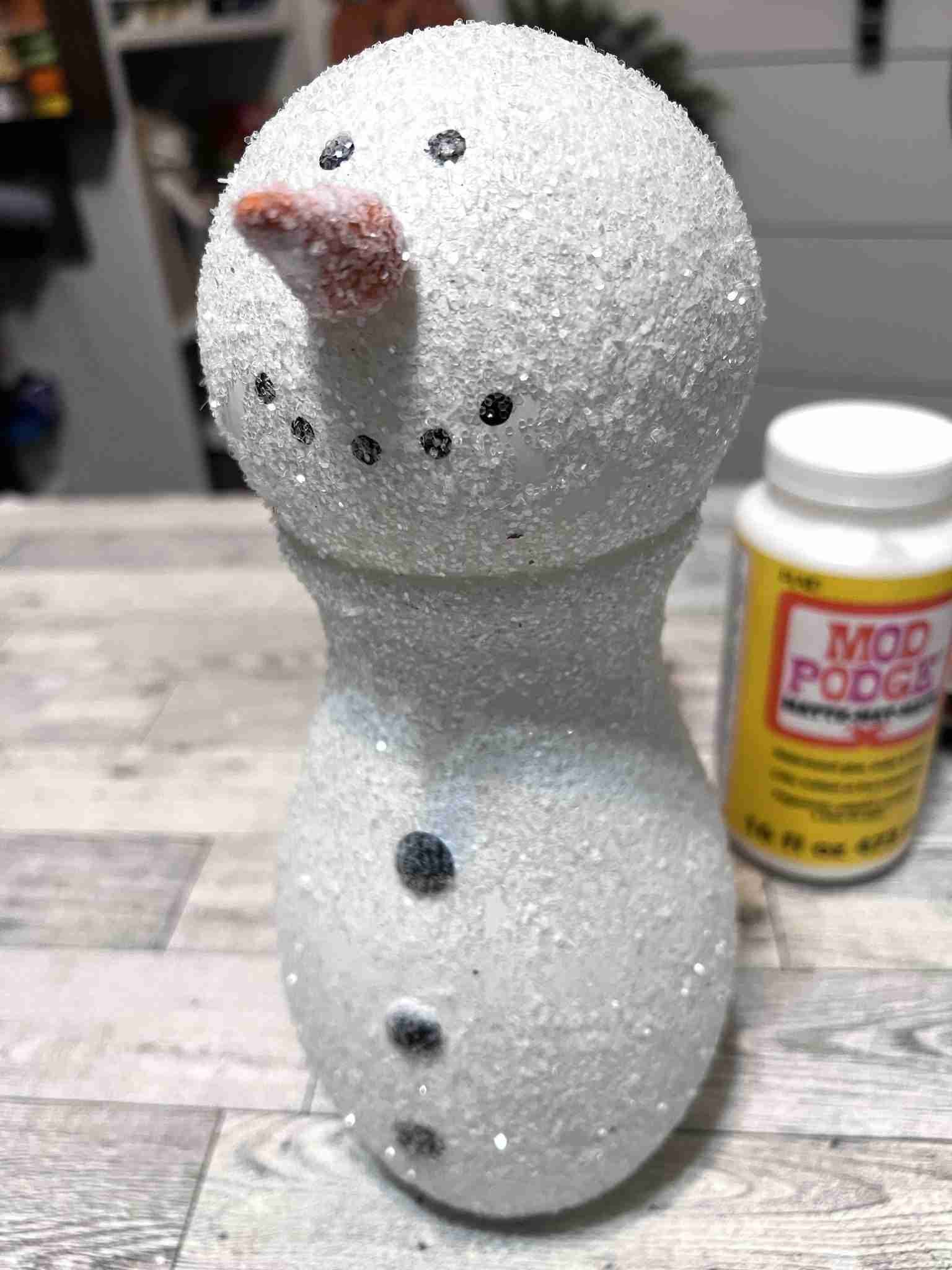 Dollar Tree Snowman - Easy DIY - Word & Home