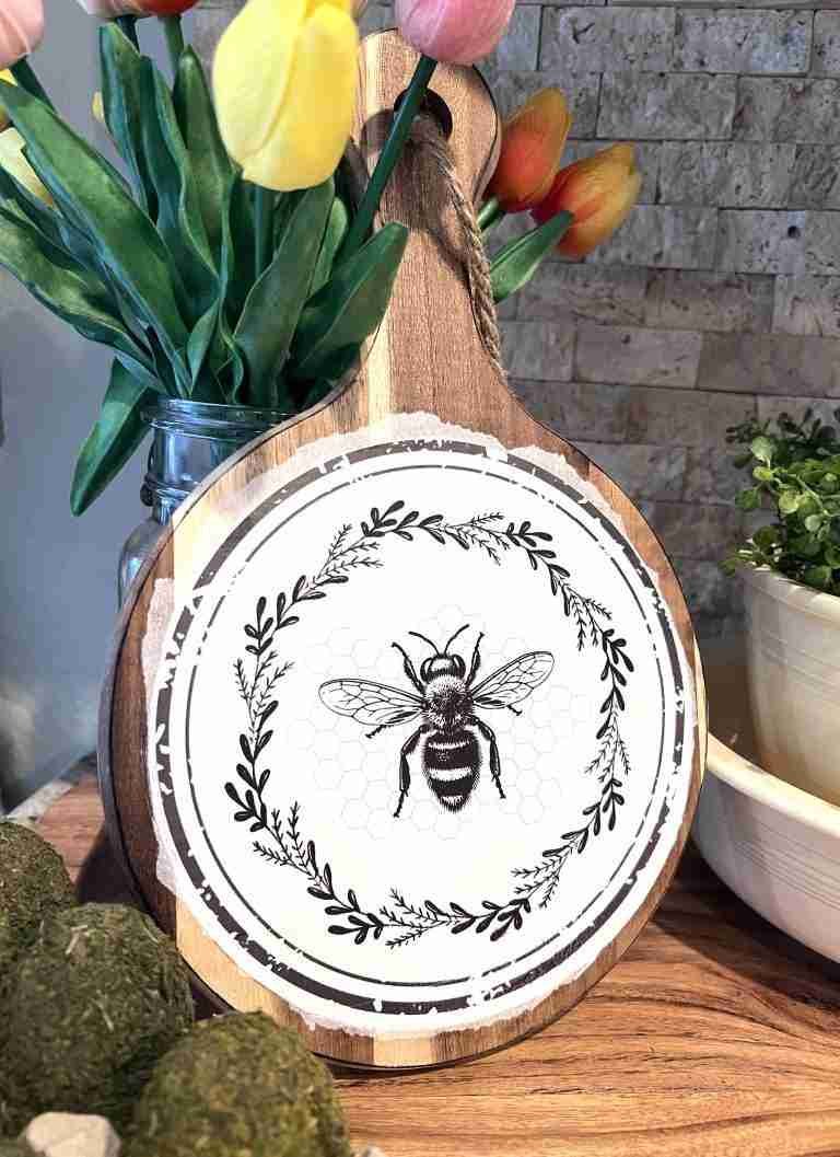 Honey Bee Free Printable - Word & Home - Word & Home