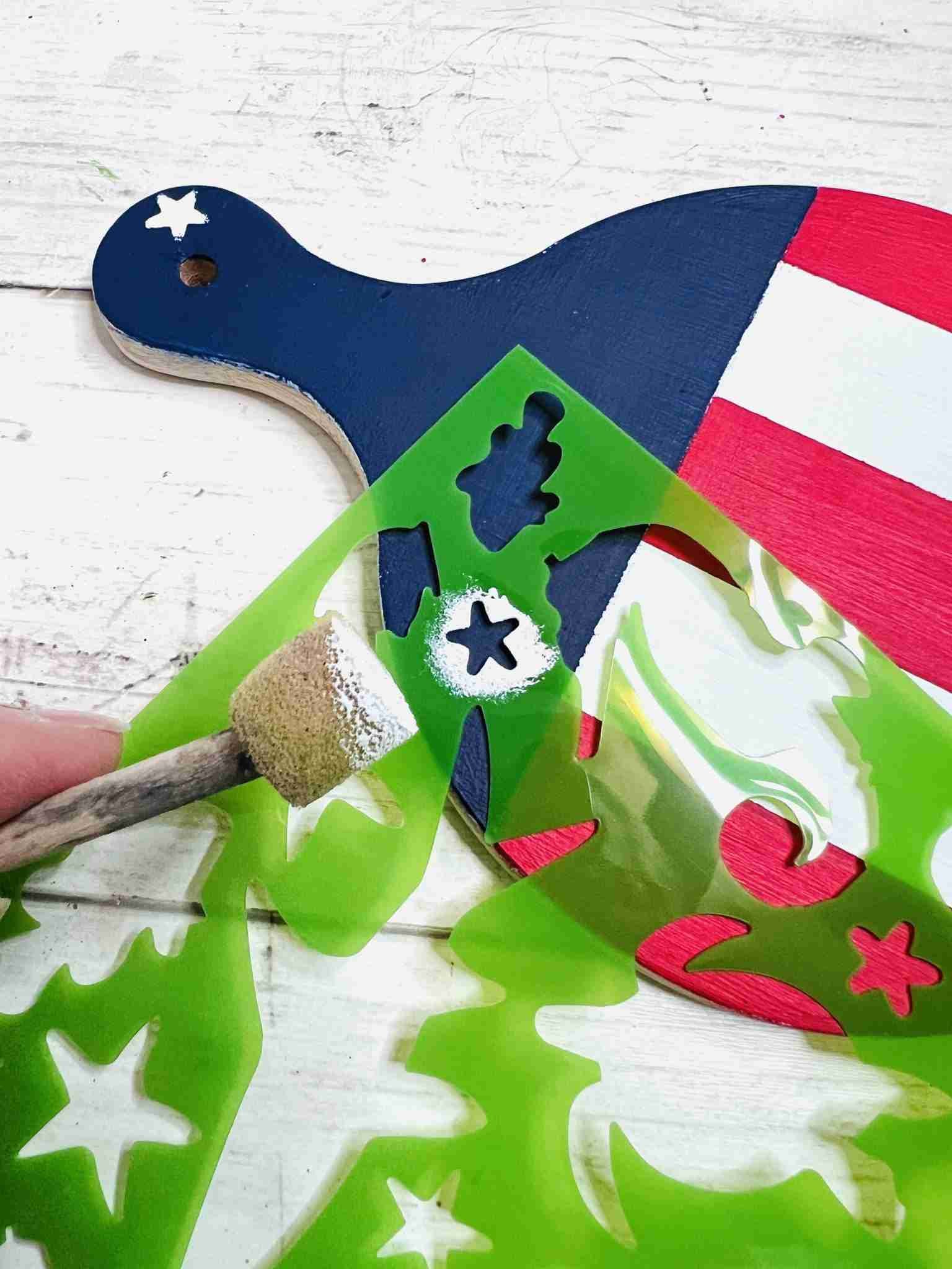 DIY Patriotic Cutting Board Decor - Word & Home - Word & Home