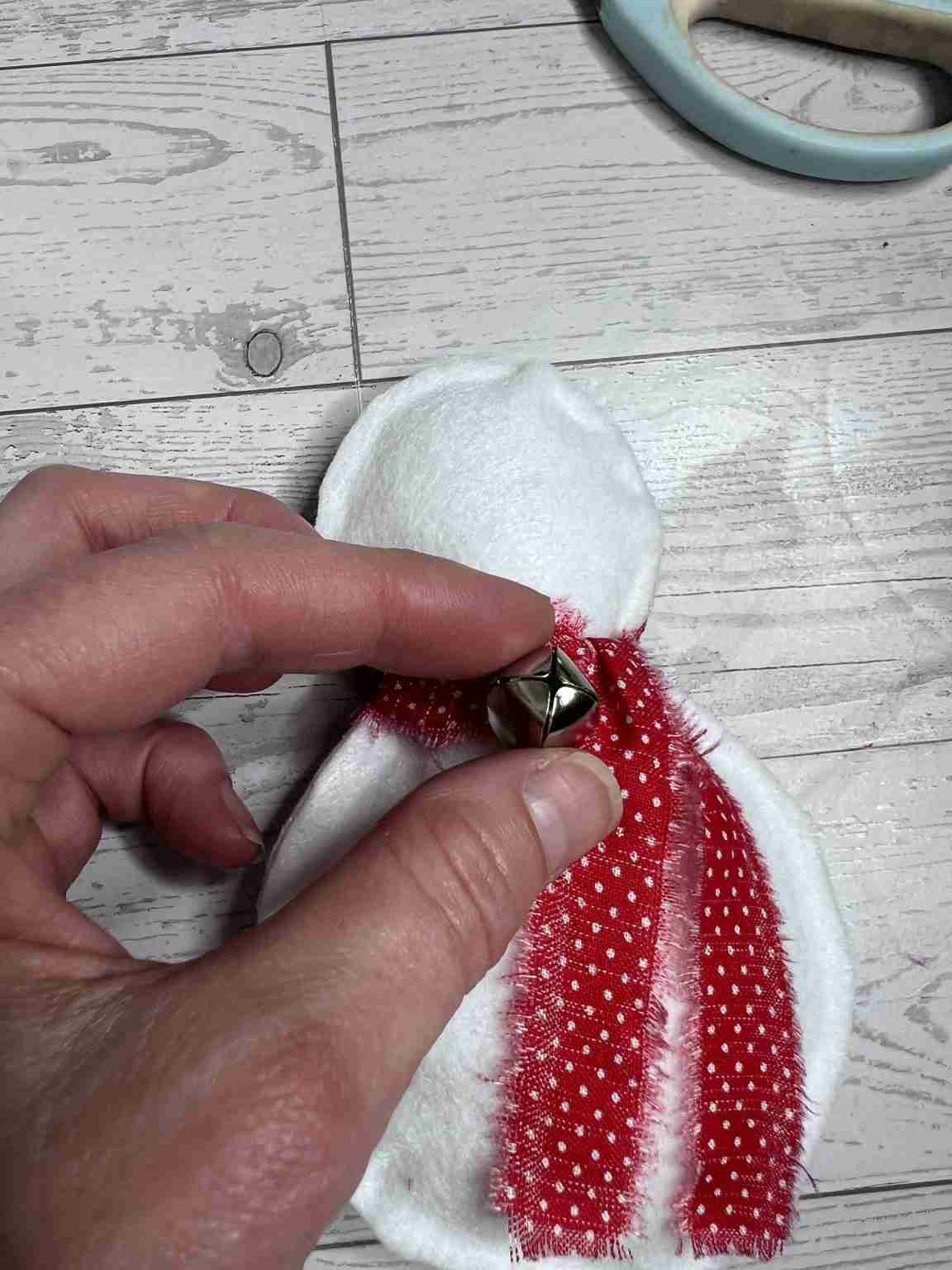 Easy Felt Snowman Dough Bowl Fillers - Word & Home